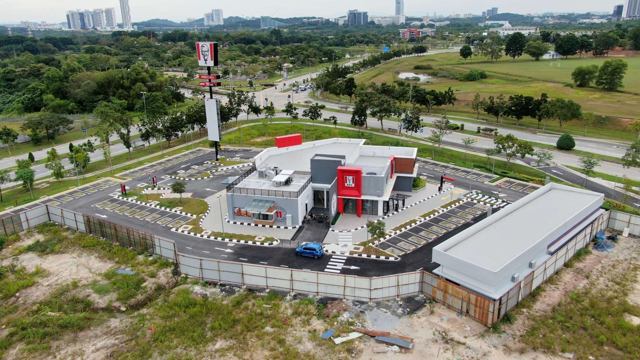 Construction Progress of Edusphere @ Cyberjaya (September 2021) – HCK ...