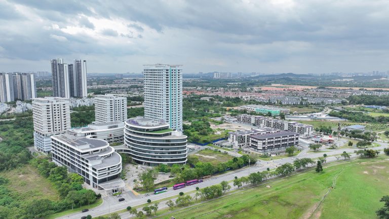Construction Progress of edusphere @ Cyberjaya (16 January 2025) – HCK ...